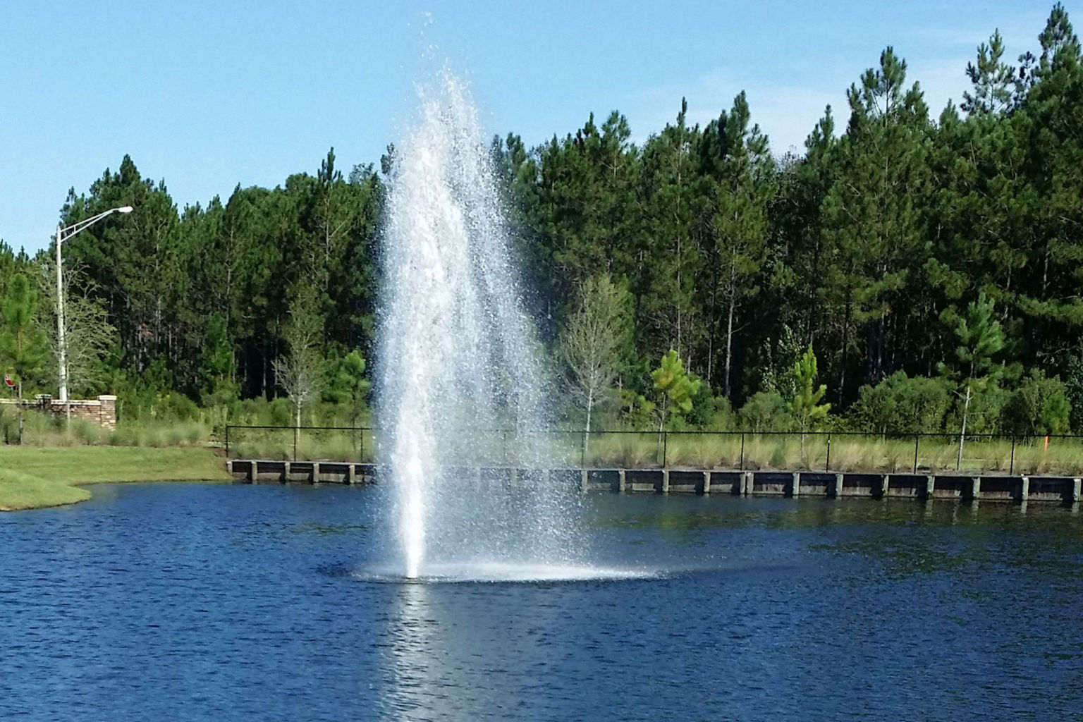 Geyser Nozzles in Bronze, Stainless Steel & Synthetic - Delta Fountains