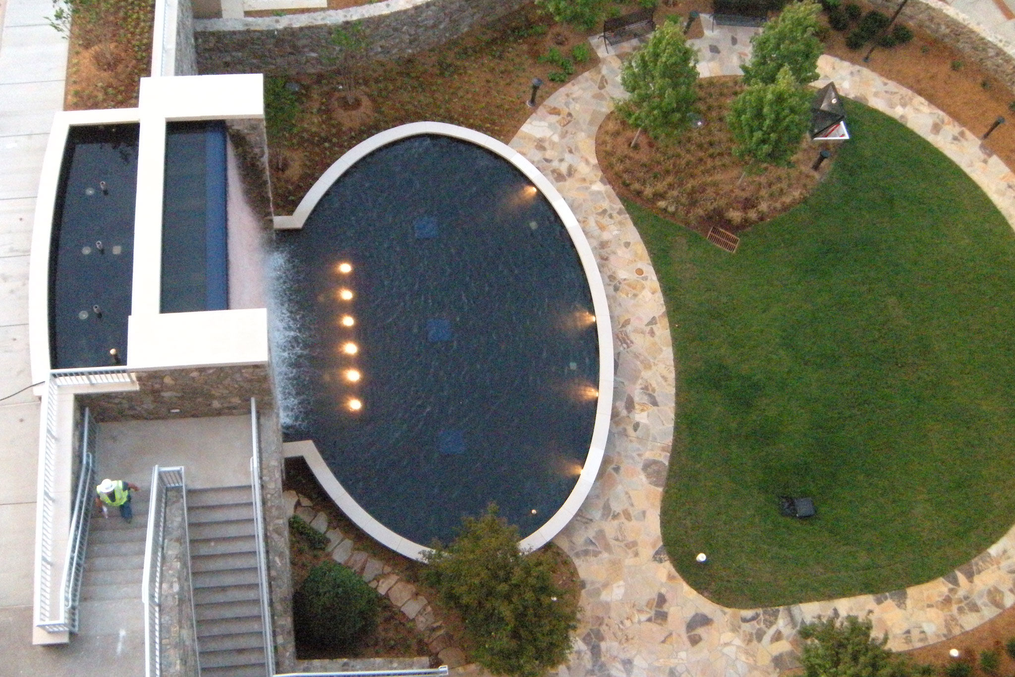 Mission Health Hospital - Water Wall Design - Delta Fountains